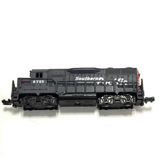 Southern Pacific | Toys | Southern Pacific Locomotive 9725 | Poshmark